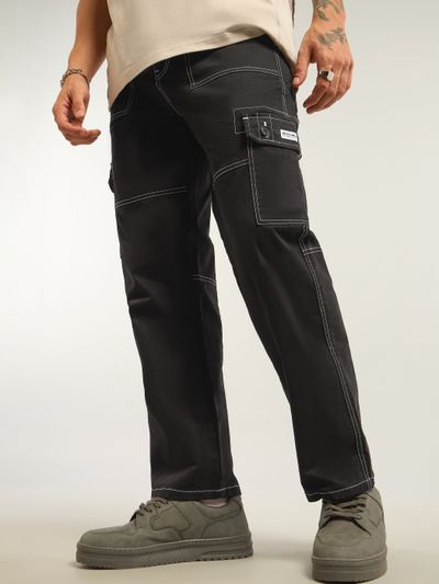 Buy Men's Black Contrast Stitched Cargo Pants at Beyoung