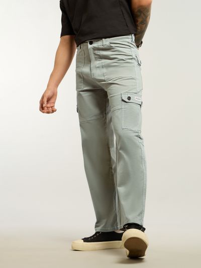 Buy Men's Light Grey Contrast Stitched Cargo Pants @Beyoung